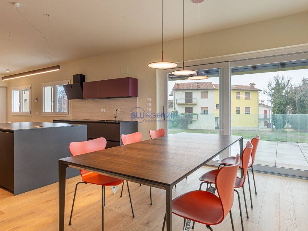 Vendita Appartamento Fara Vicentino. Quadrilocale in via Dante ...