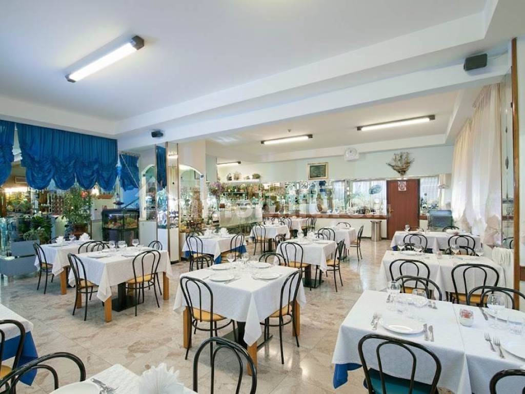Hotel viale Mantova 31, Rimini, Rif. 125726687 - Immobiliare.it