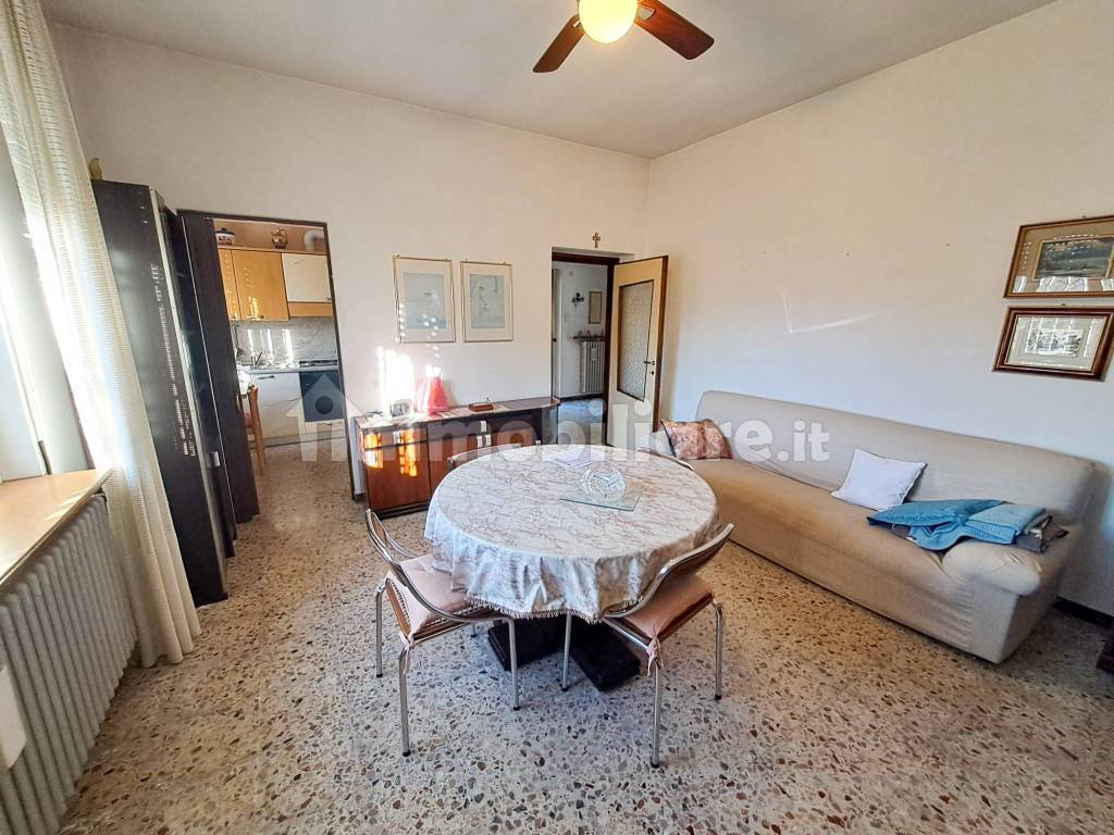 Vendita Villa unifamiliare in via Eugenio Villoresi 14 Mesero. Buono ...