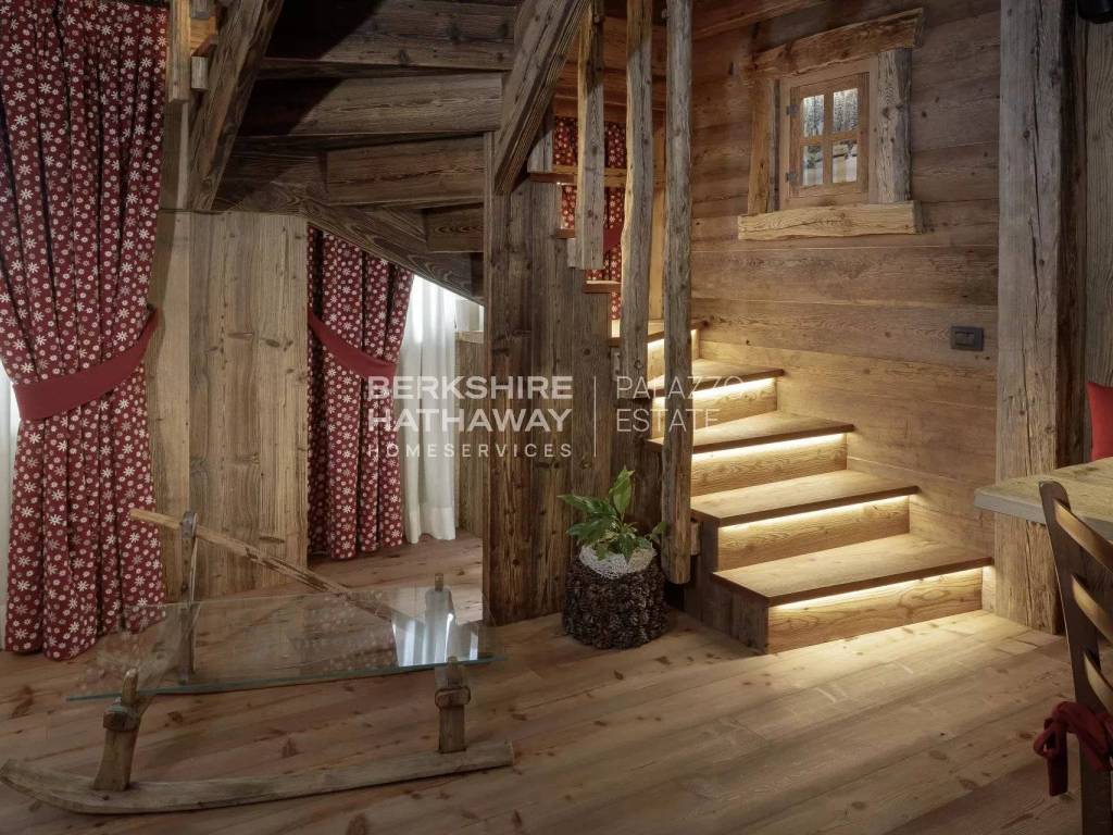 Vendita Appartamento Valtournenche. Trilocale in Breuil-Cervinia ...