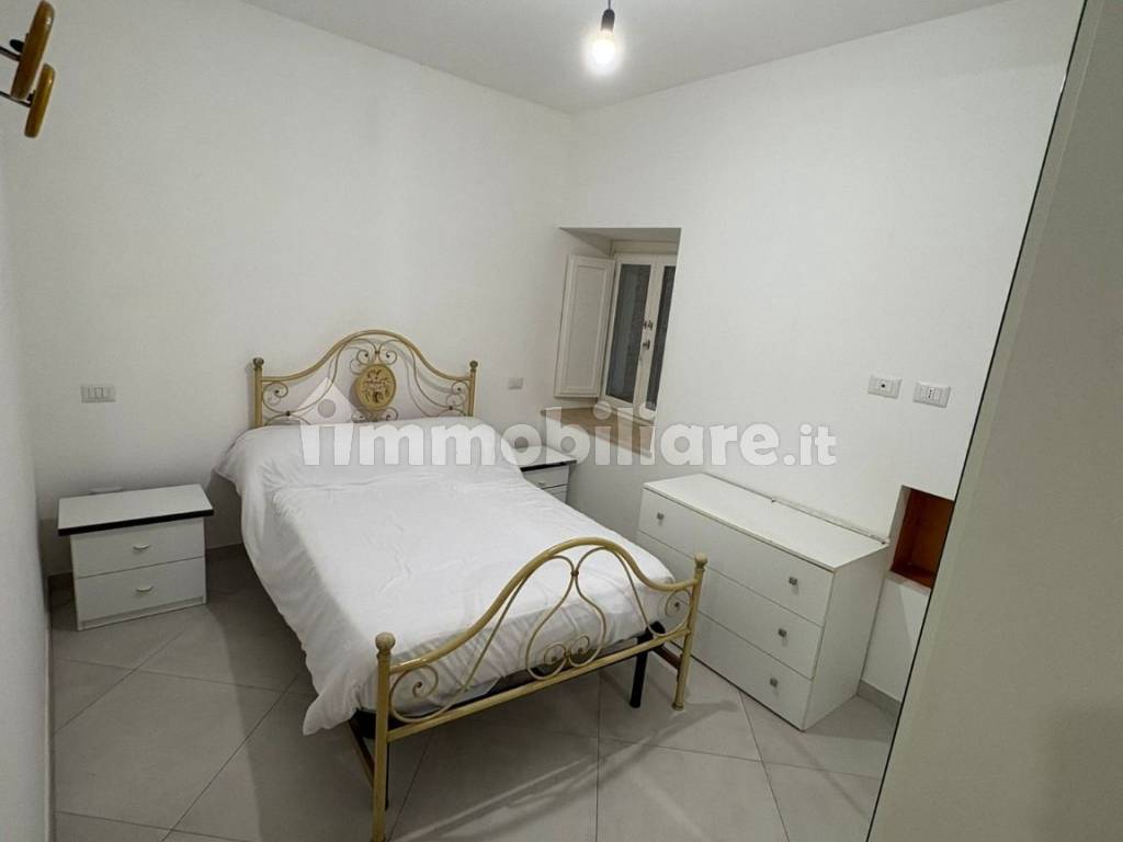 Affitto Appartamento Spoleto. Bilocale in via dei Gesuiti. Buono stato ...