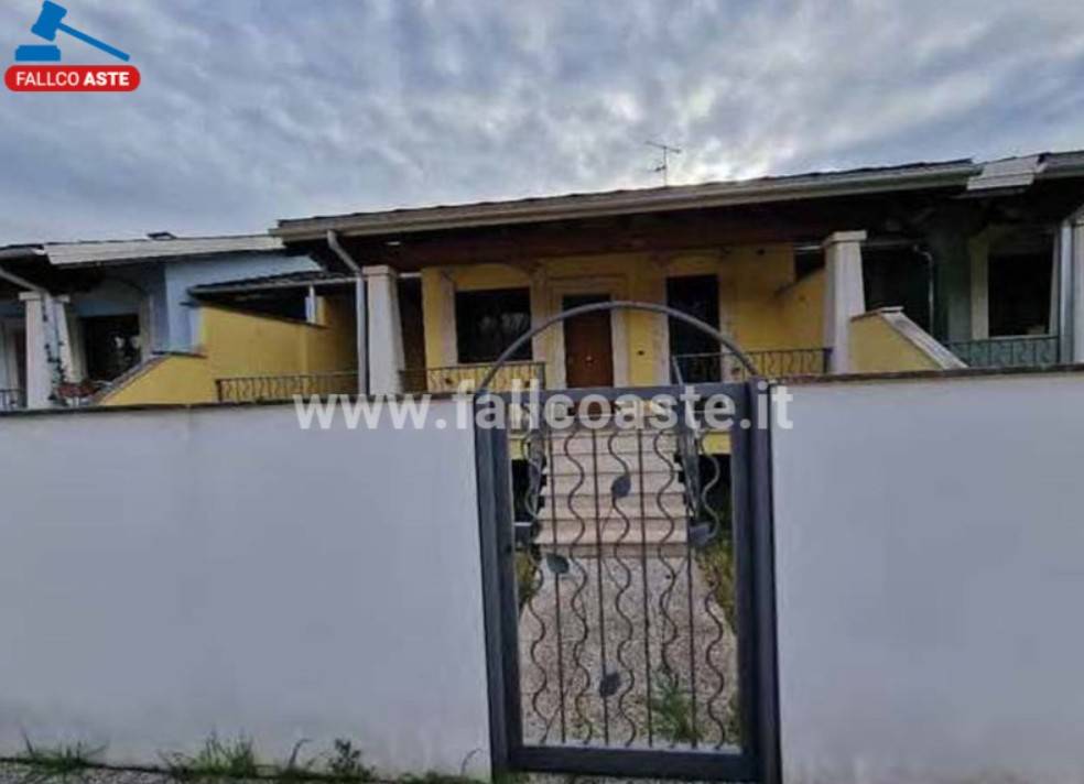 Asta per villa, via Pietro Romani, Infernetto Roma, rif. 125758225 ...