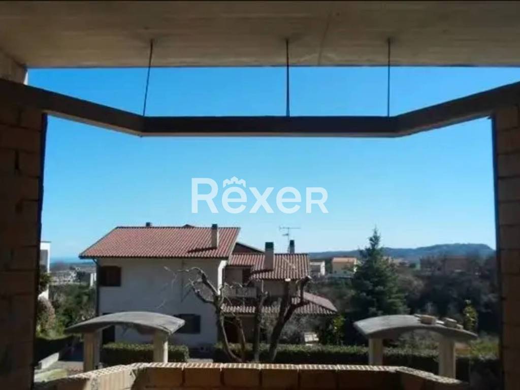 Vendita Terratetto unifamiliare in via Umberto Tomei Montefiore dell ...