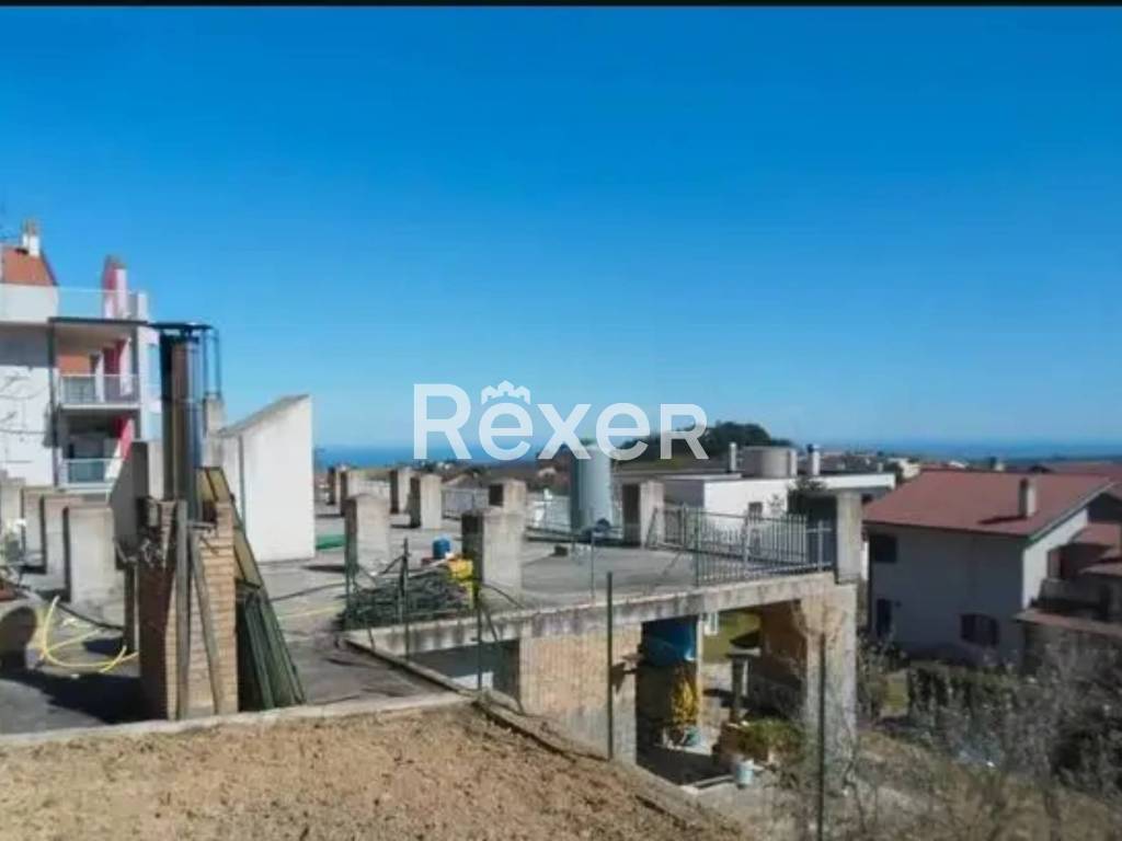 Vendita Terratetto unifamiliare in via Umberto Tomei Montefiore dell ...