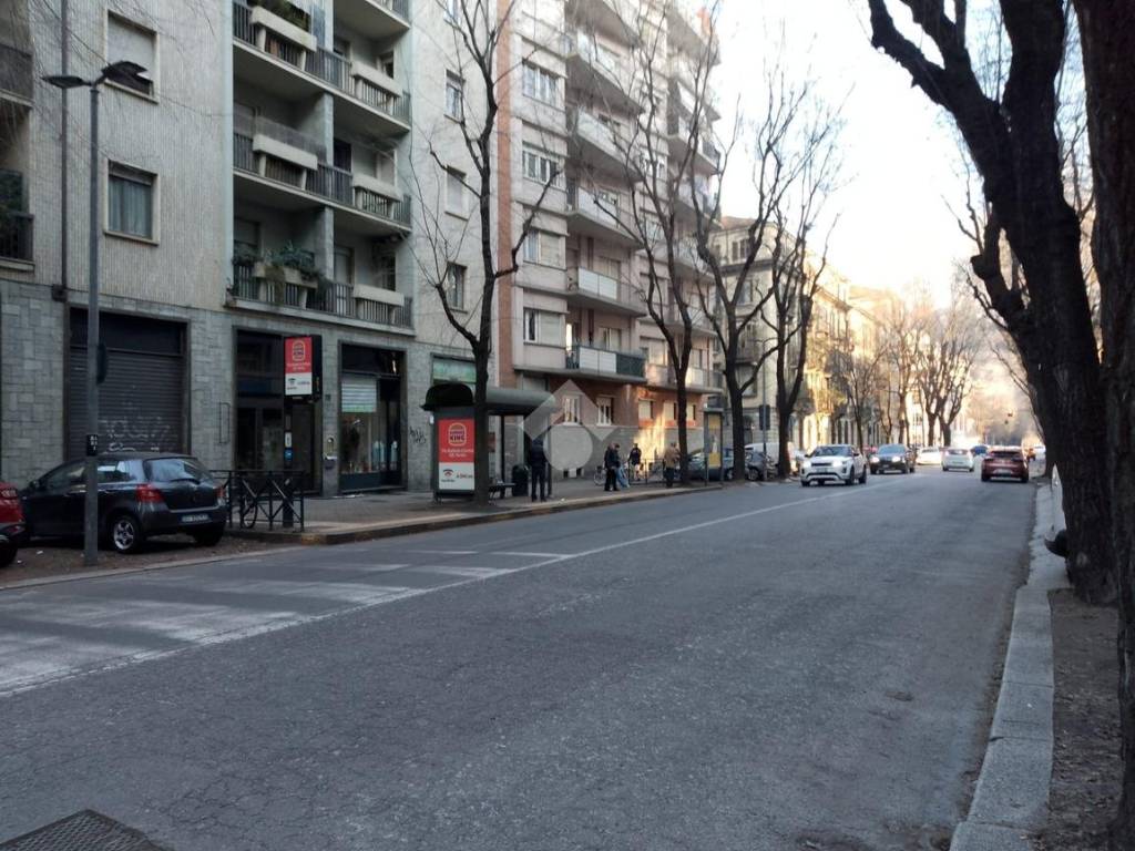 Locale commerciale corso Dante 79, Torino, Rif. 125736467 - Immobiliare.it
