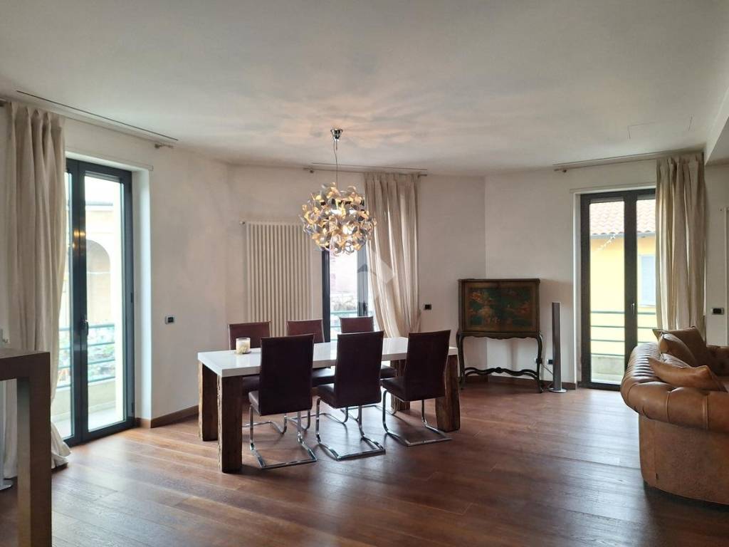Vendita Appartamento Inveruno. Trilocale in via Senatore Giovanni ...