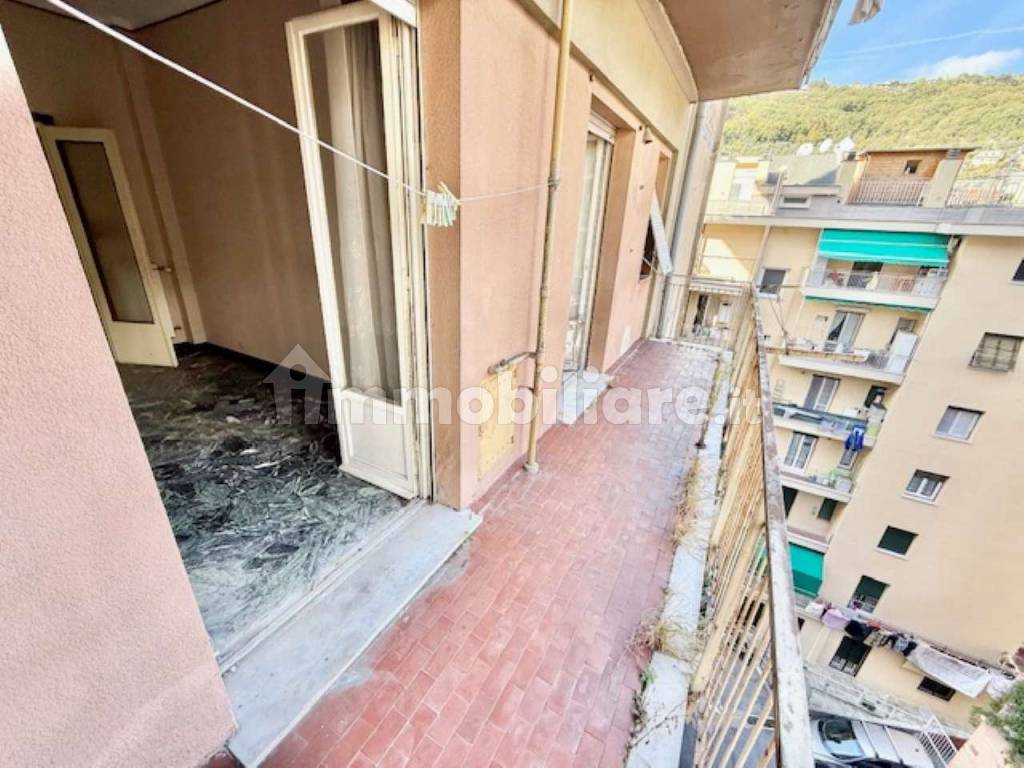 Sale Apartment Genoa. 3-room flat in via Stefanina Moro. To be ...