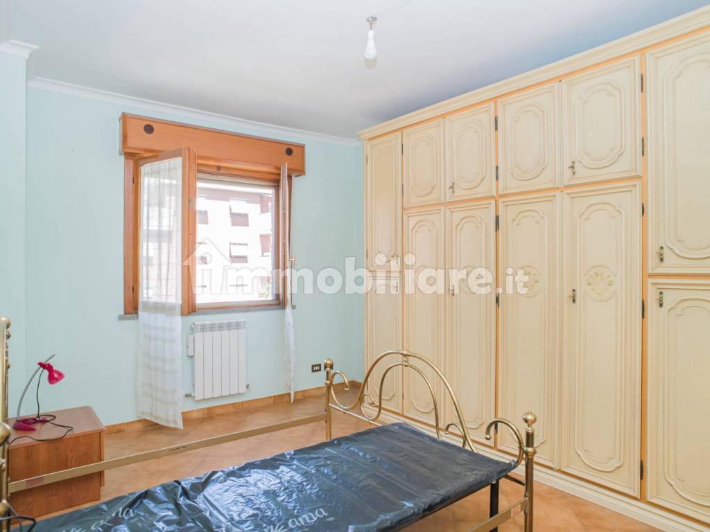 Sale Apartment Rome. 4-room flat in via Giuseppe Rosaccio. Good ...