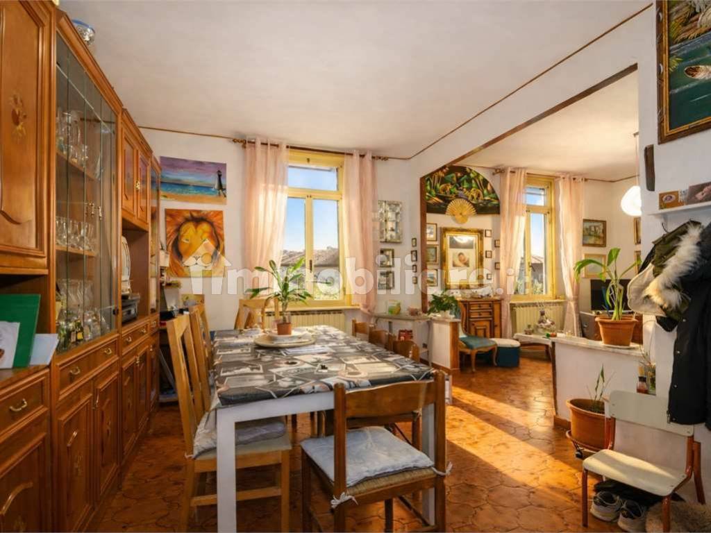 Vendita Appartamento in via Filippo Juvarra 65. Venaria Reale. Buono ...