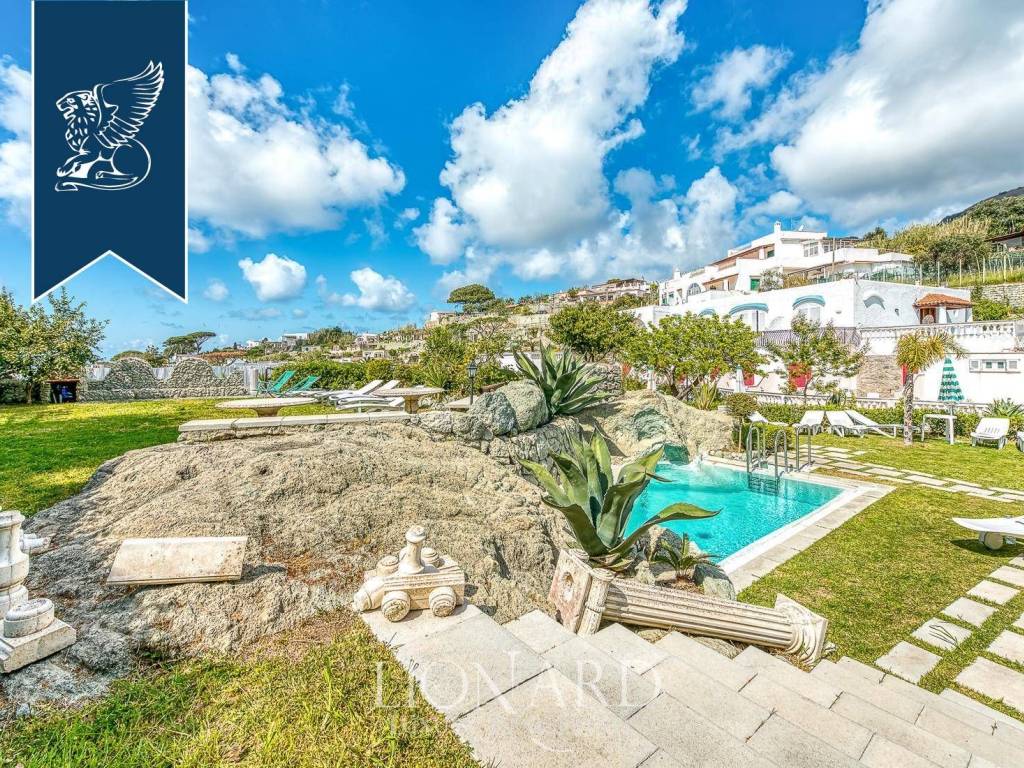 Hotel, Forio, Rif. 125809671 - Immobiliare.it