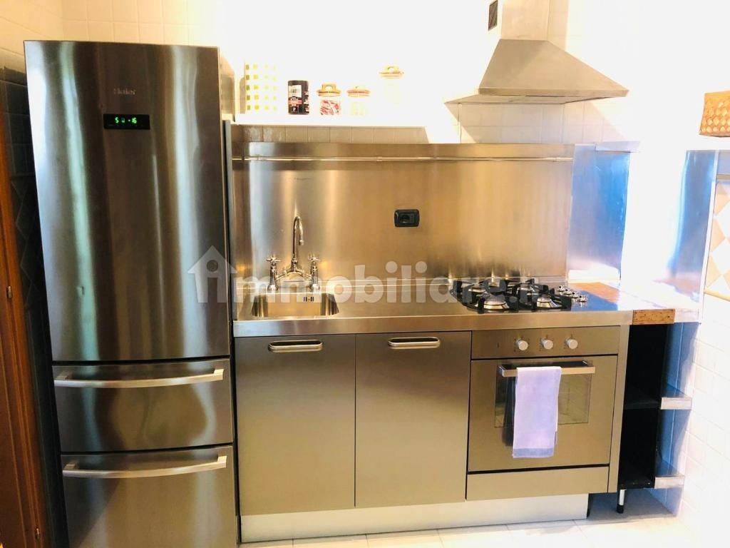 Vendita Appartamento Fiumicino. Bilocale in via del Perugino. Buono ...