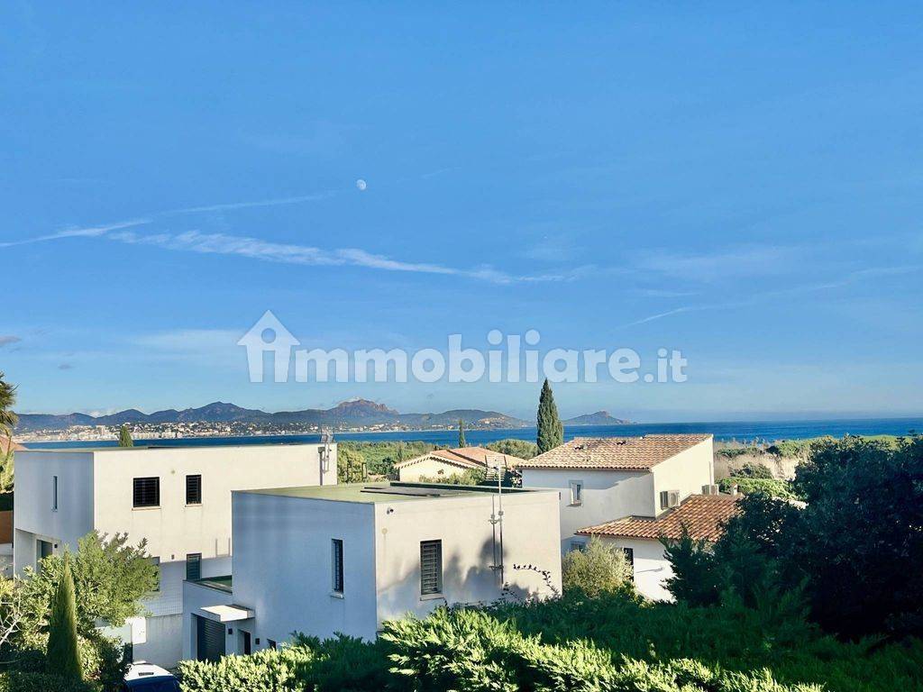 Vendita Villa unifamiliare Fréjus. 275 m², rif. 125814837