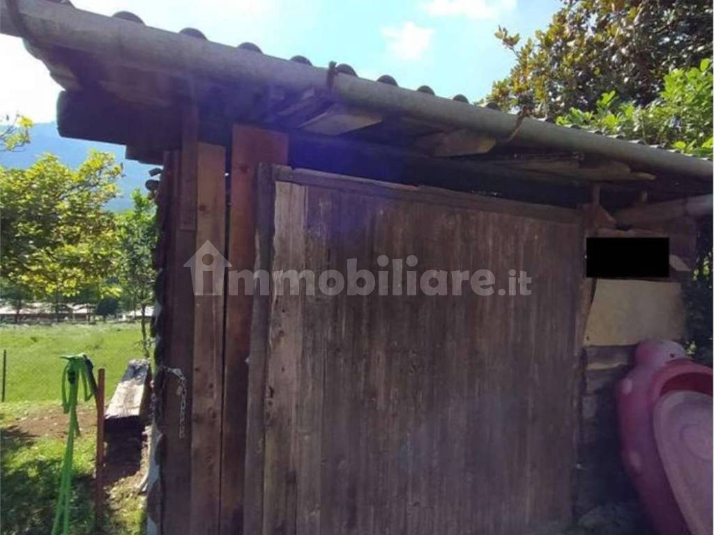 Asta per appartamento, via Pirandello, 10 Besano, rif. 125815171 ...