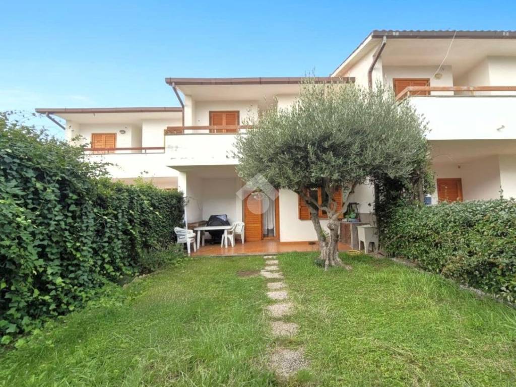 Vendita Villa a schiera in Marina Velca Mare Tarquinia. Buono stato ...