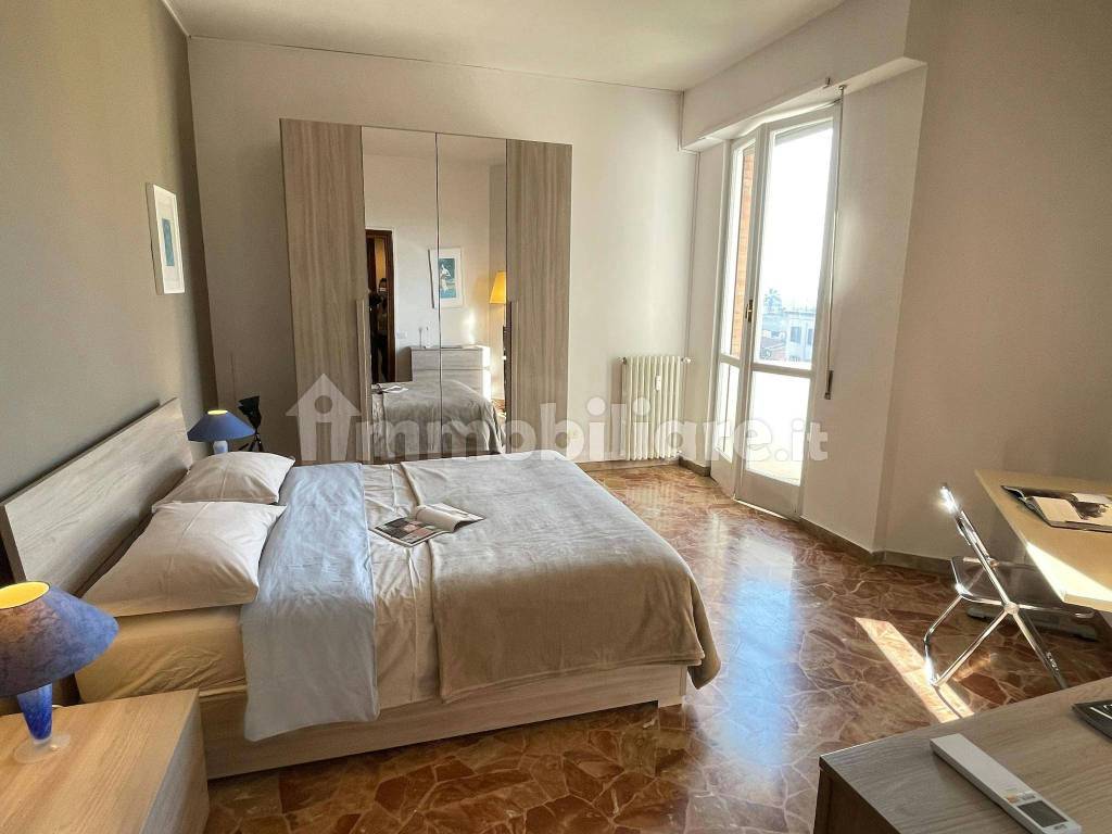 Stanza singola in affitto, affittasi camera singola via Benedetto ...