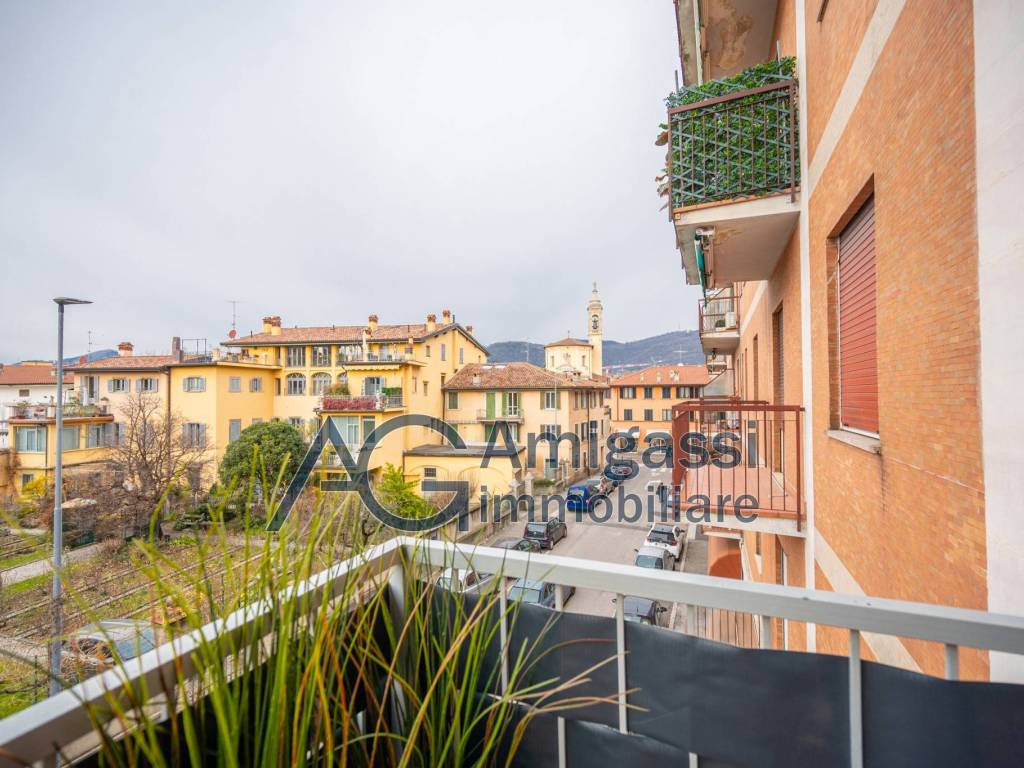 Affitto Appartamento Bergamo. Bilocale in via Borgo Santa Caterina 63A ...