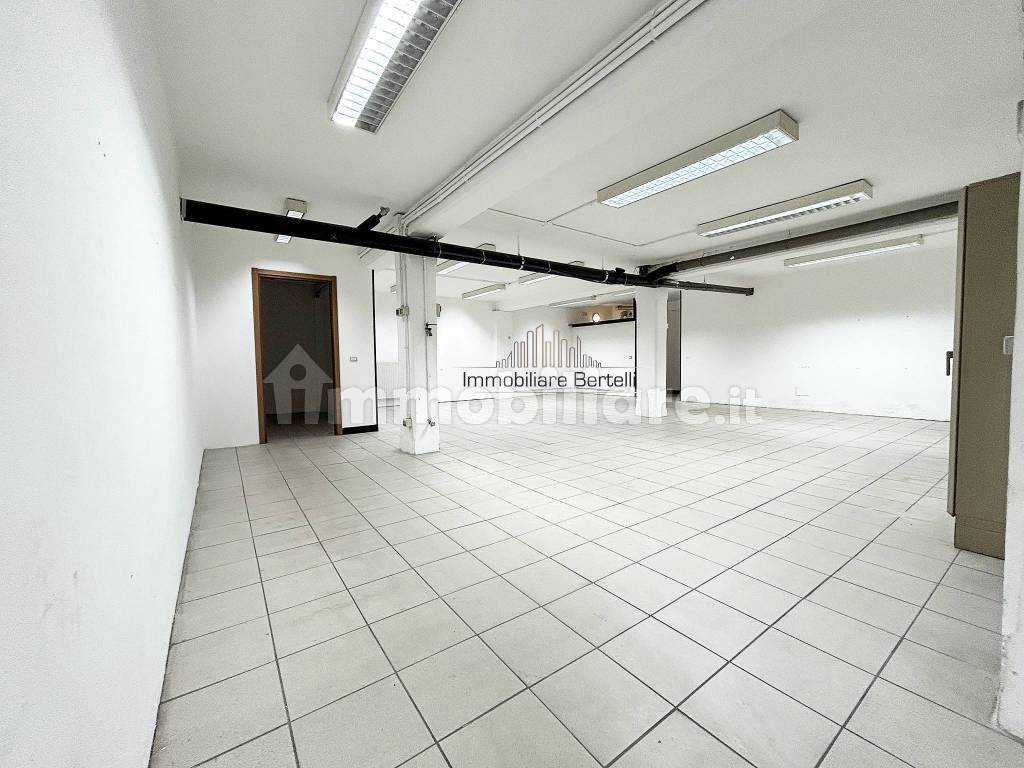 Magazzino - Deposito via Giacomo Watt 14, Milano, Rif. 125828985 ...