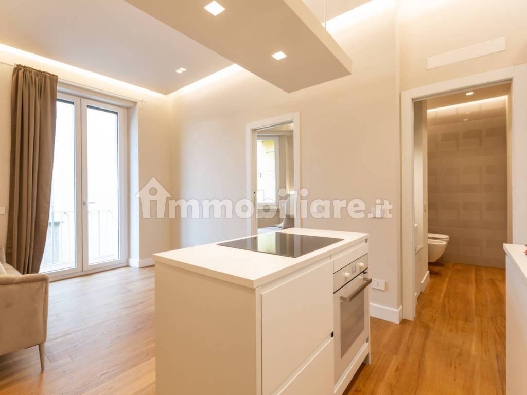 Vendita Appartamento Milano. Bilocale in via Tonale 9. Ottimo stato ...