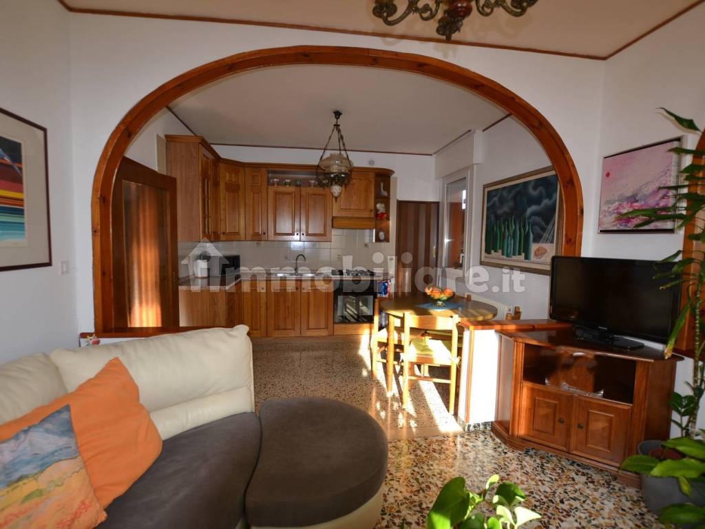 Vendita Appartamento Cordenons. Trilocale in via Cervel 143. Buono ...