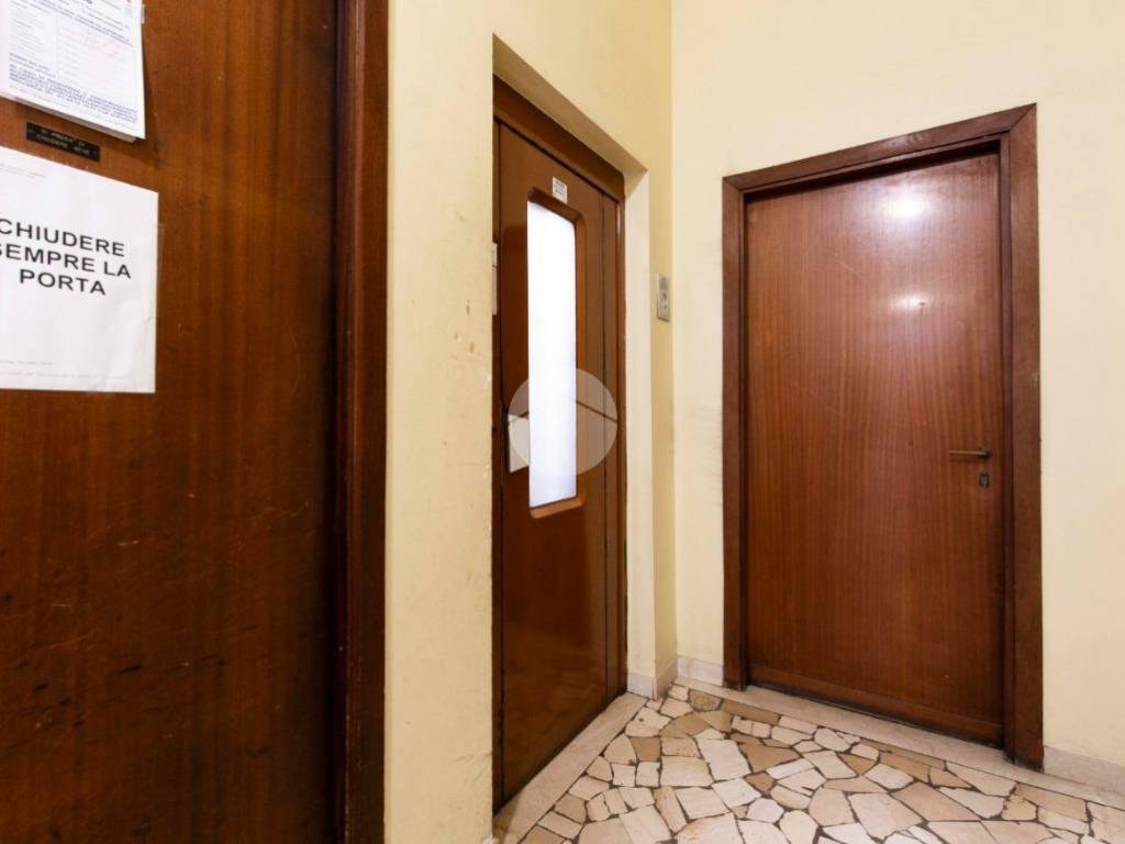 Vendita Appartamento Cesano Boscone. Bilocale in via Cesare Battisti 7 ...