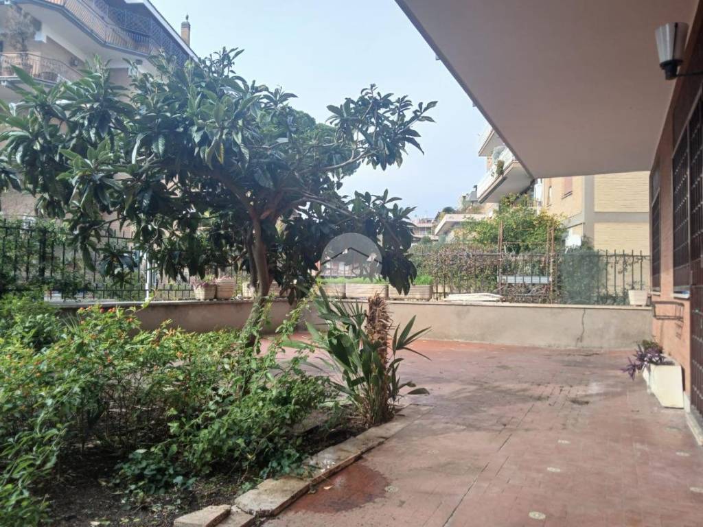 Vendita Appartamento Roma. Quadrilocale in via Dino Frescobaldi 72 ...