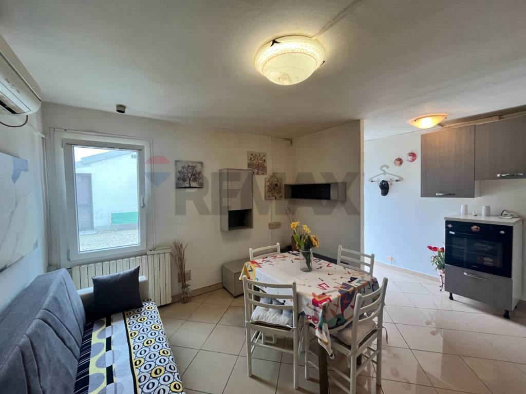 Affitto Appartamento in via Fossa 21. Riva del Po. Buono stato, su più ...