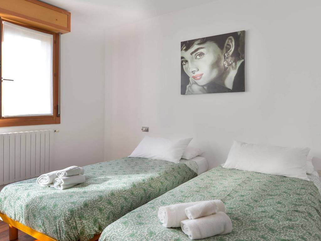 Affitto Appartamento Bologna. Trilocale in via Emilia Levante. Ottimo ...