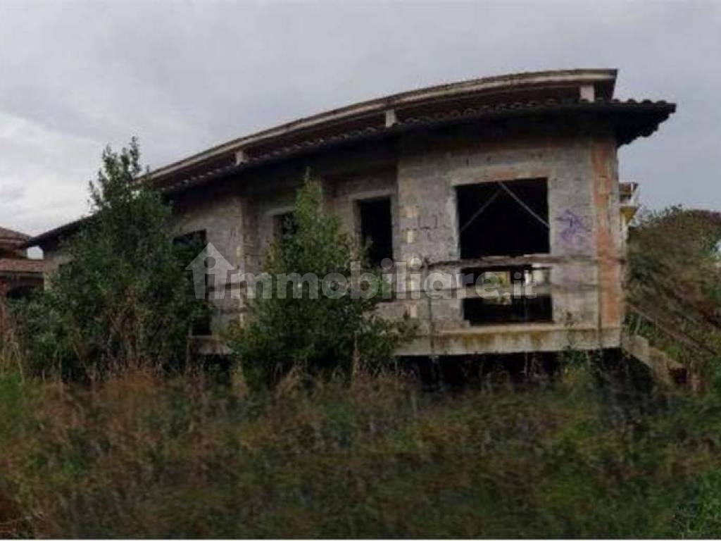 Asta per palazzo - stabile, via Carlo Casini, Dragona Roma, rif ...