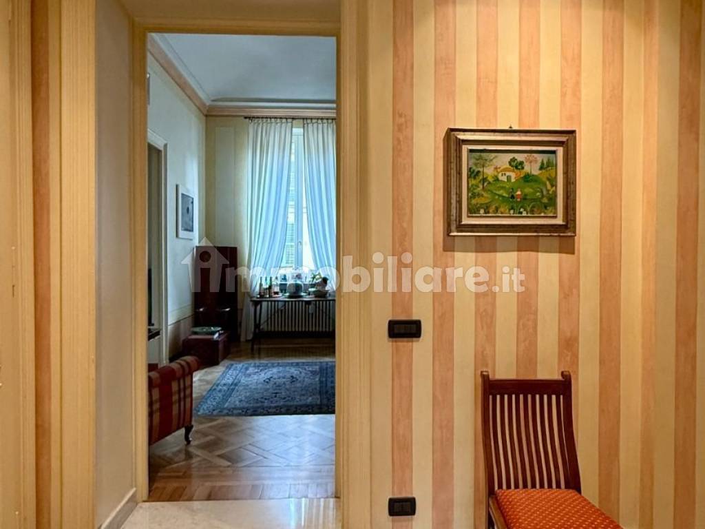 Vendita Appartamento in via della Rocca 10. Torino. Ottimo stato ...