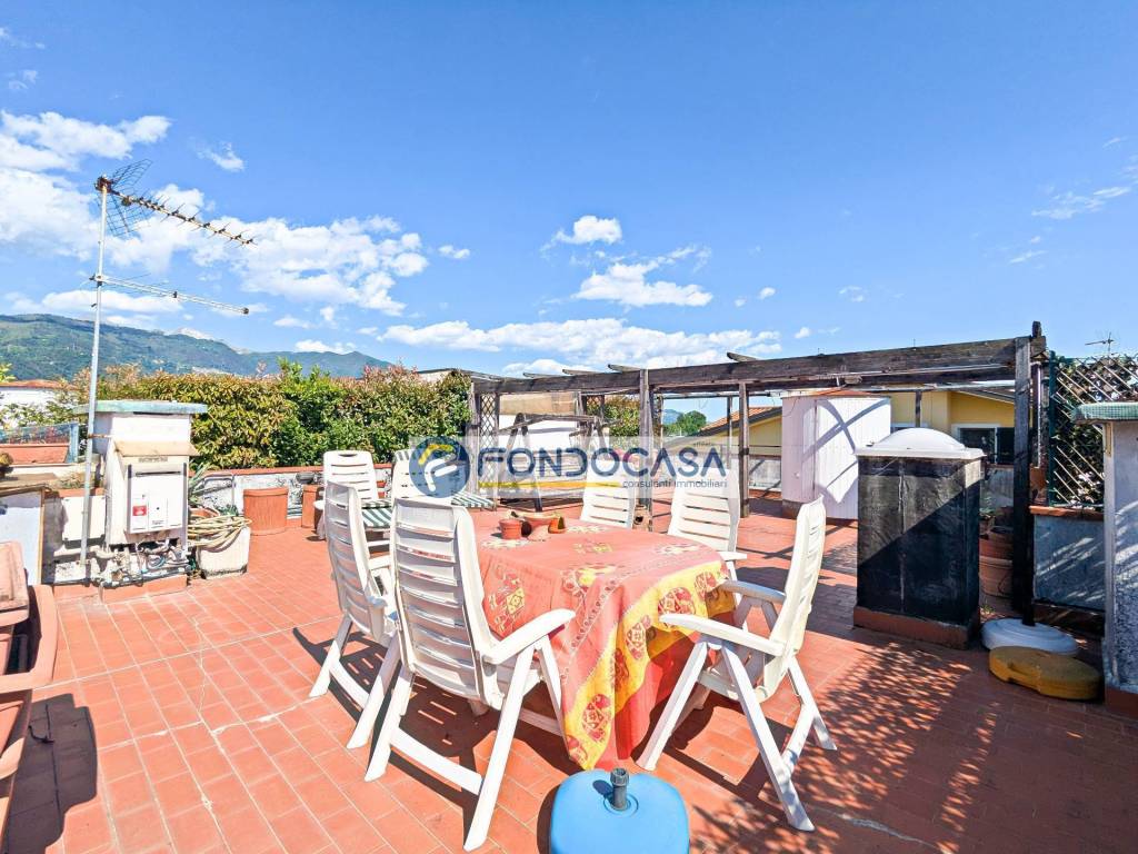 Vendita Appartamento Massa. Trilocale in via Pandolfino 33. Buono stato ...