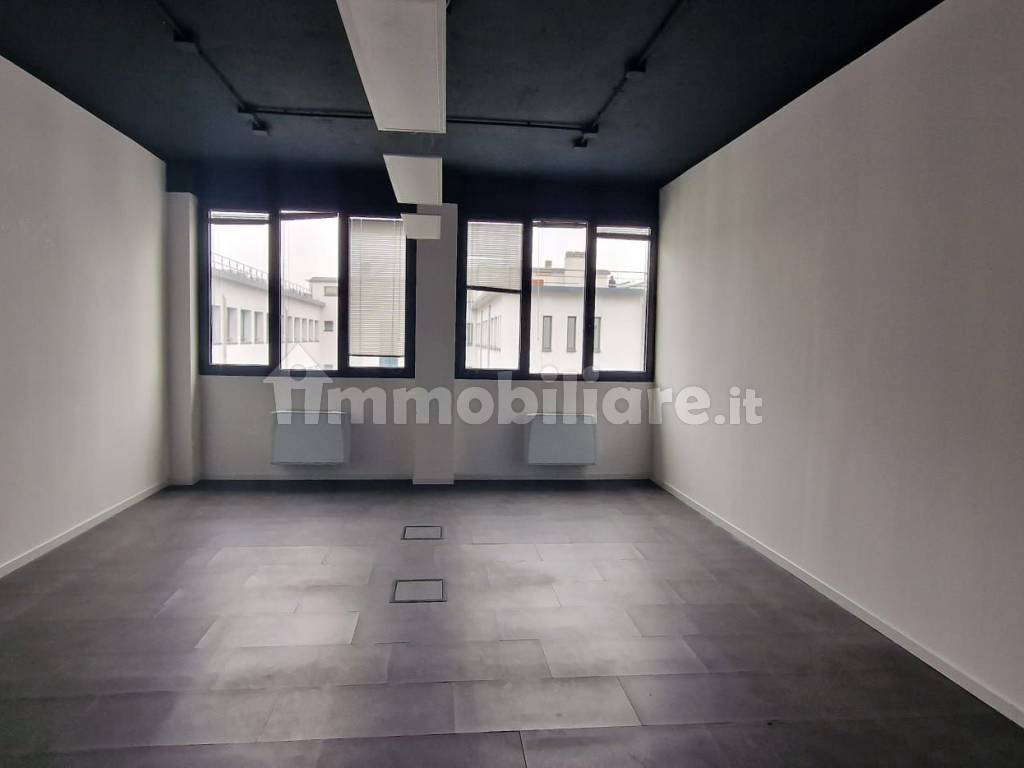 Ufficio - Studio via Giovanni Durando, Milano, Rif. 125868899 ...