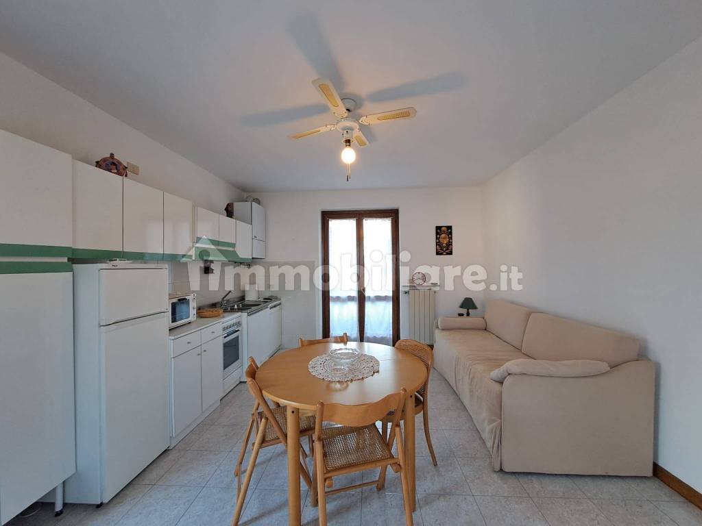 Vendita Appartamento Parre. Bilocale in via Roma 41. Buono stato, primo ...