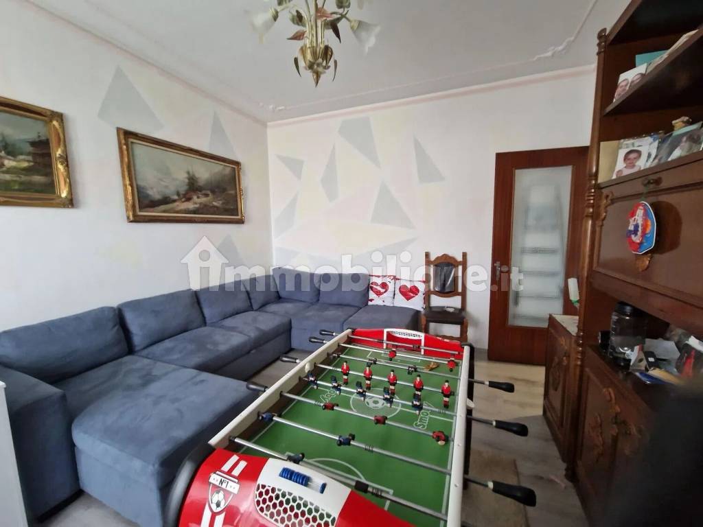 Vendita Appartamento Pozzolo Formigaro. Quadrilocale in via Della Badia ...