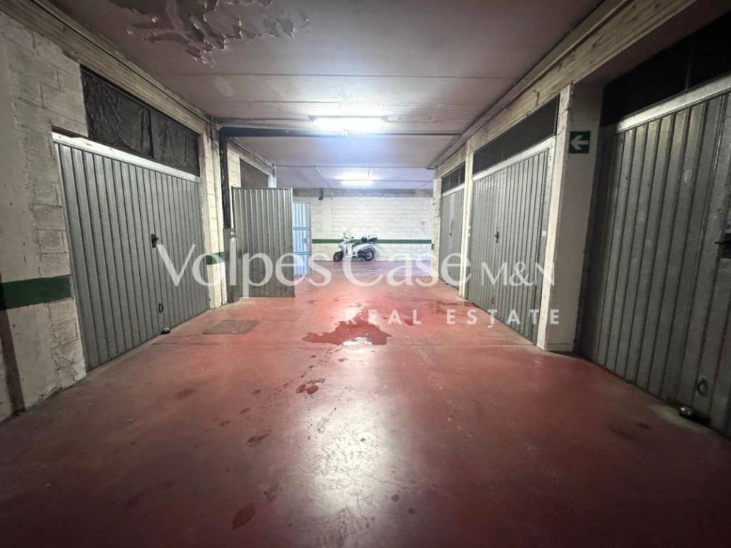 Garage - Box via Luigi Pirandello, Roma, Rif. 125885765 - Immobiliare.it