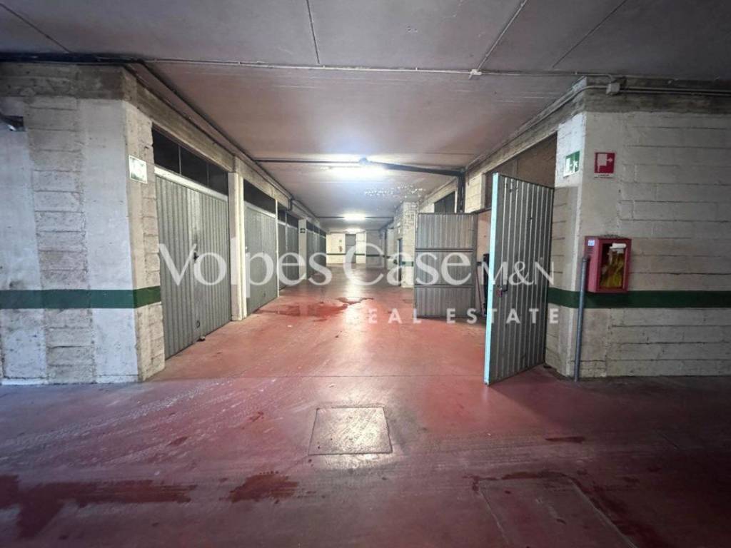 Garage - Box via Luigi Pirandello, Roma, Rif. 125885765 - Immobiliare.it