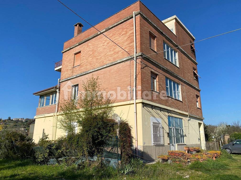 Vendita Appartamento Manziana. Quadrilocale in via Delle Macerine, 00 ...