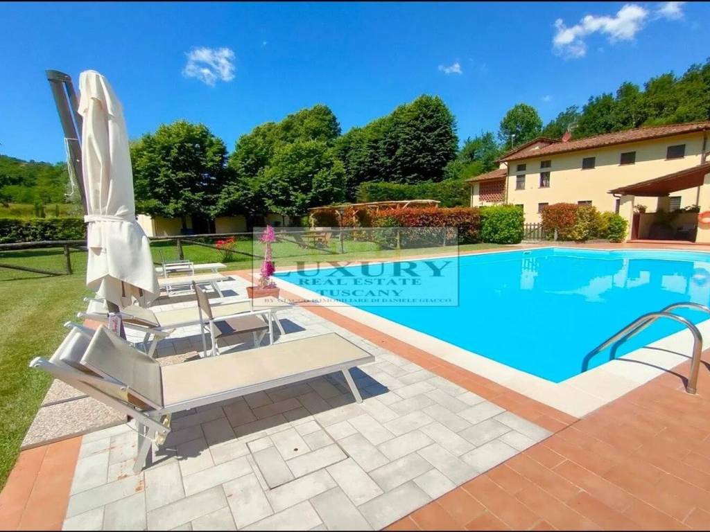 Vendita Villa unifamiliare in Camaiore No Number Camaiore. Buono stato ...