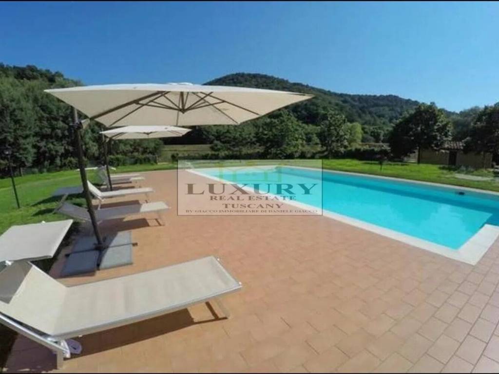 Vendita Villa unifamiliare in Camaiore No Number Camaiore. Buono stato ...