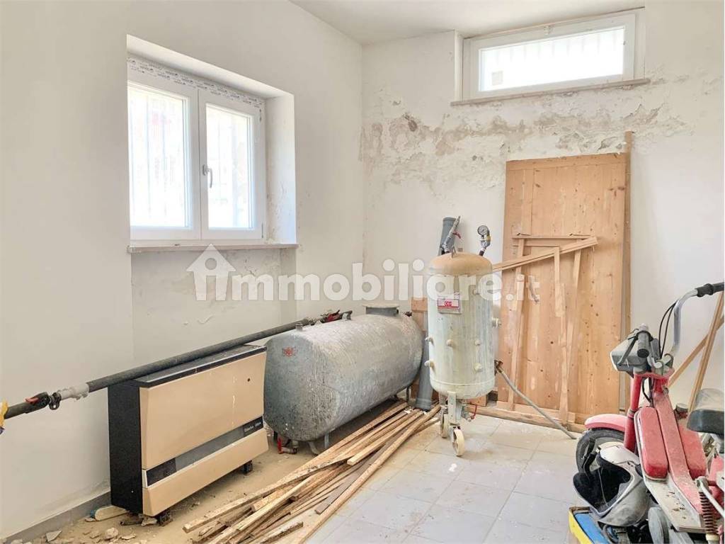 Sale Apartment Guglionesi. 4-room flat, Excellent condition ...