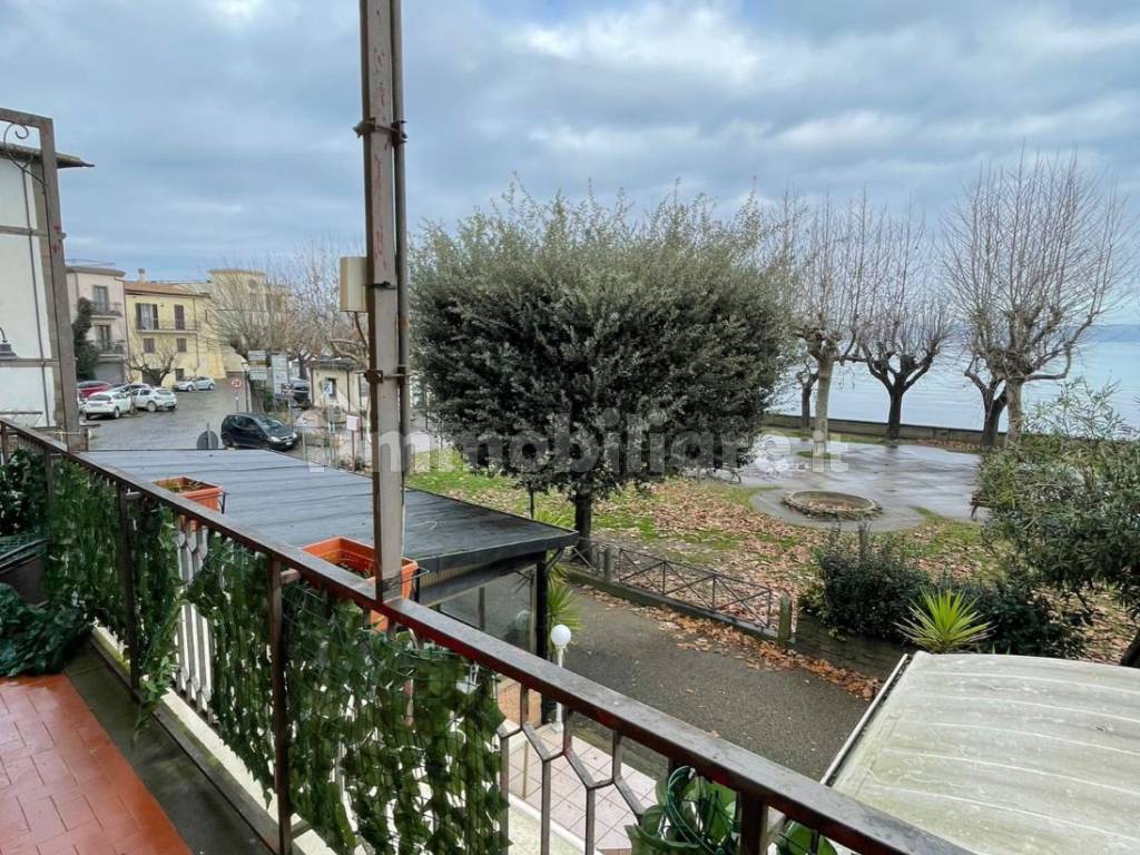 Vendita Appartamento Marta. Trilocale in piazza Umberto I 5. Ottimo ...