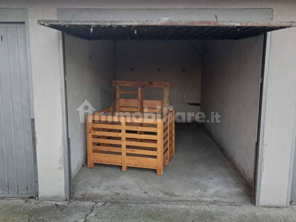 Posto auto - moto via Genova 22, Brescia, Rif. 125914151 - Immobiliare.it