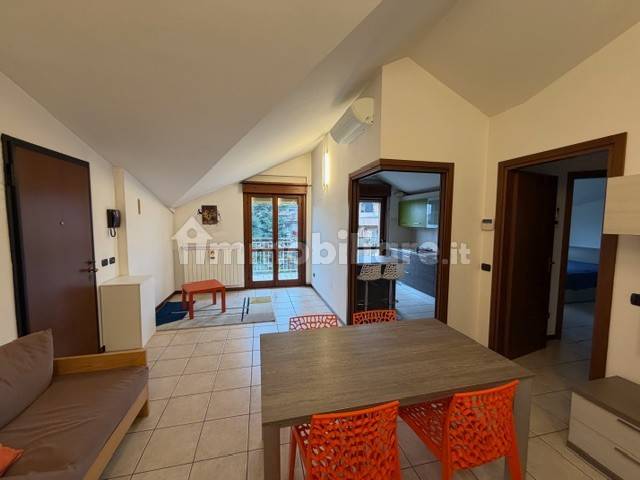 Affitto Appartamento Cesano Maderno. Bilocale in via Val Formazza ...