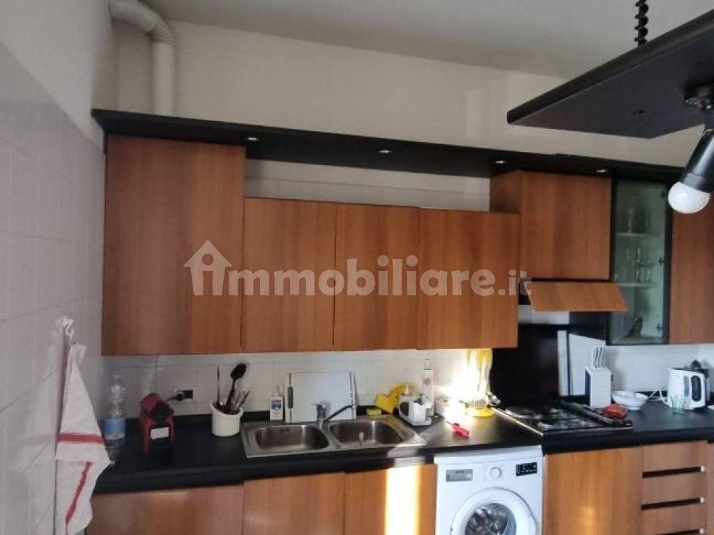 Stanza singola in affitto, affittasi camera singola via Giuseppe ...