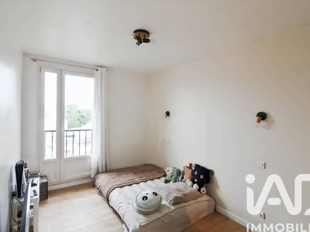 Affitto Appartamento Brie-Comte-Robert. Bilocale , rif. 125925453