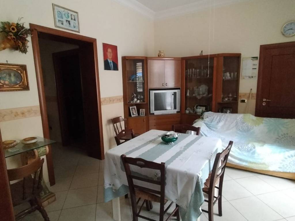 Vendita Appartamento Gela. Quadrilocale in via Enrico Fermi 29. Buono ...