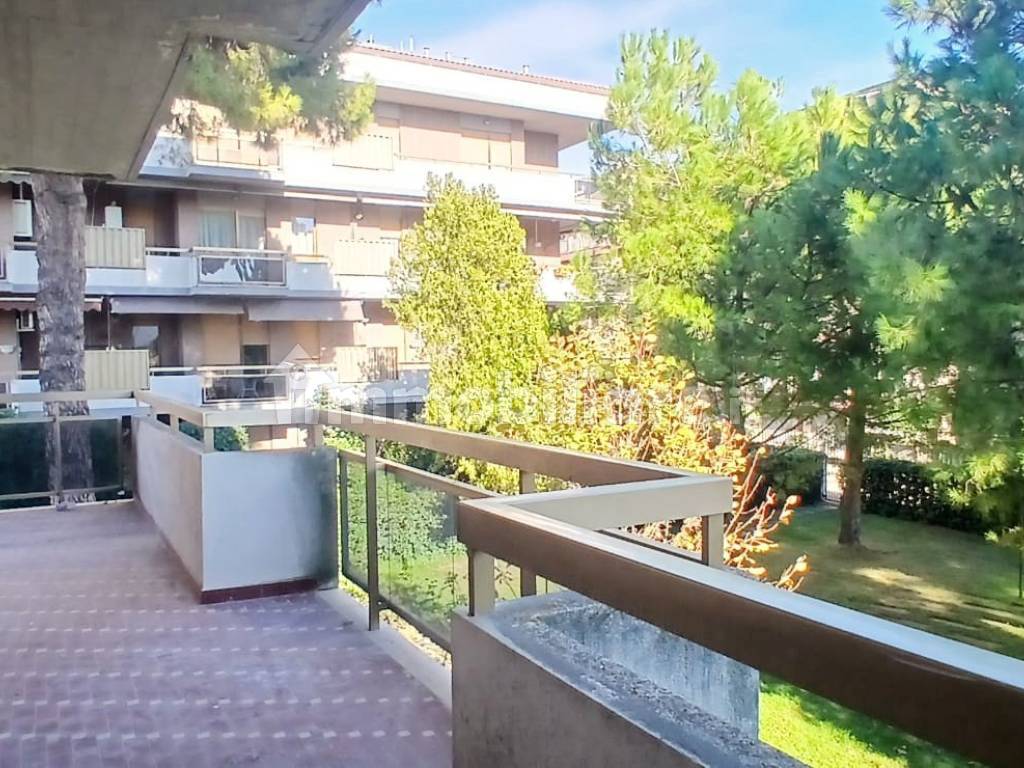 Vendita Appartamento in Strada Provinciale di Atri. Silvi. Ottimo stato ...