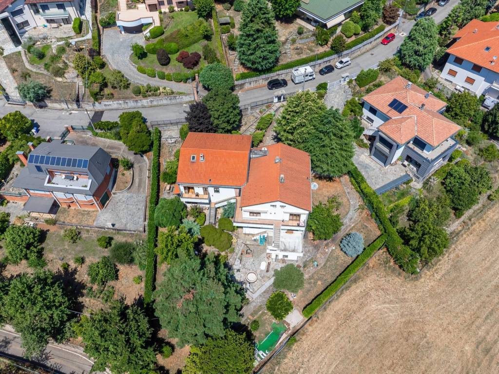 Vendita Villa bifamiliare in via Primo Sole 9 Villarbasse. Buono stato ...