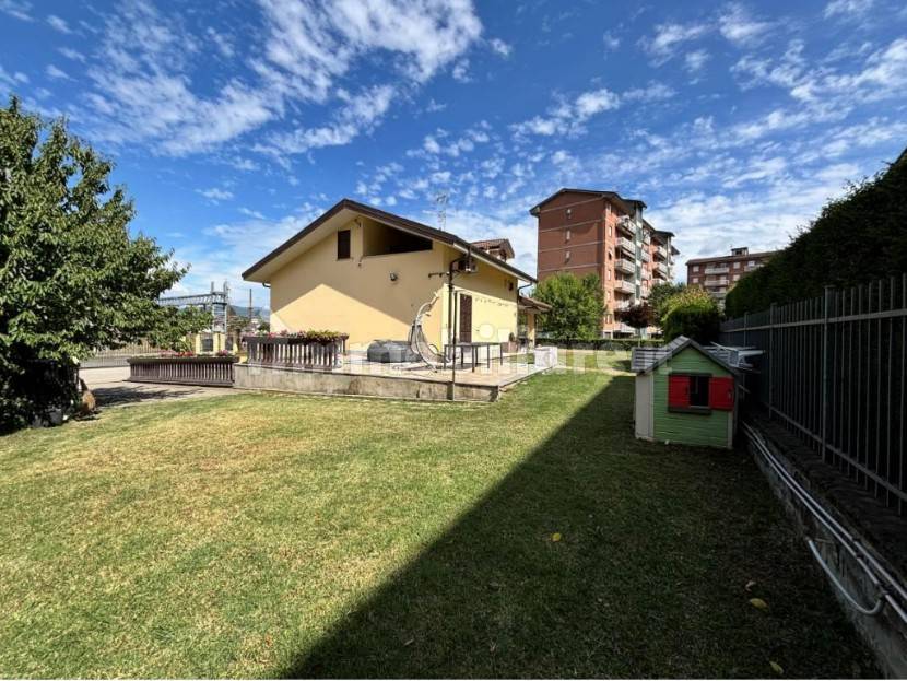 Asta per villa, via Guglielmo Marconi, Arquata Scrivia, rif. 125938855 ...