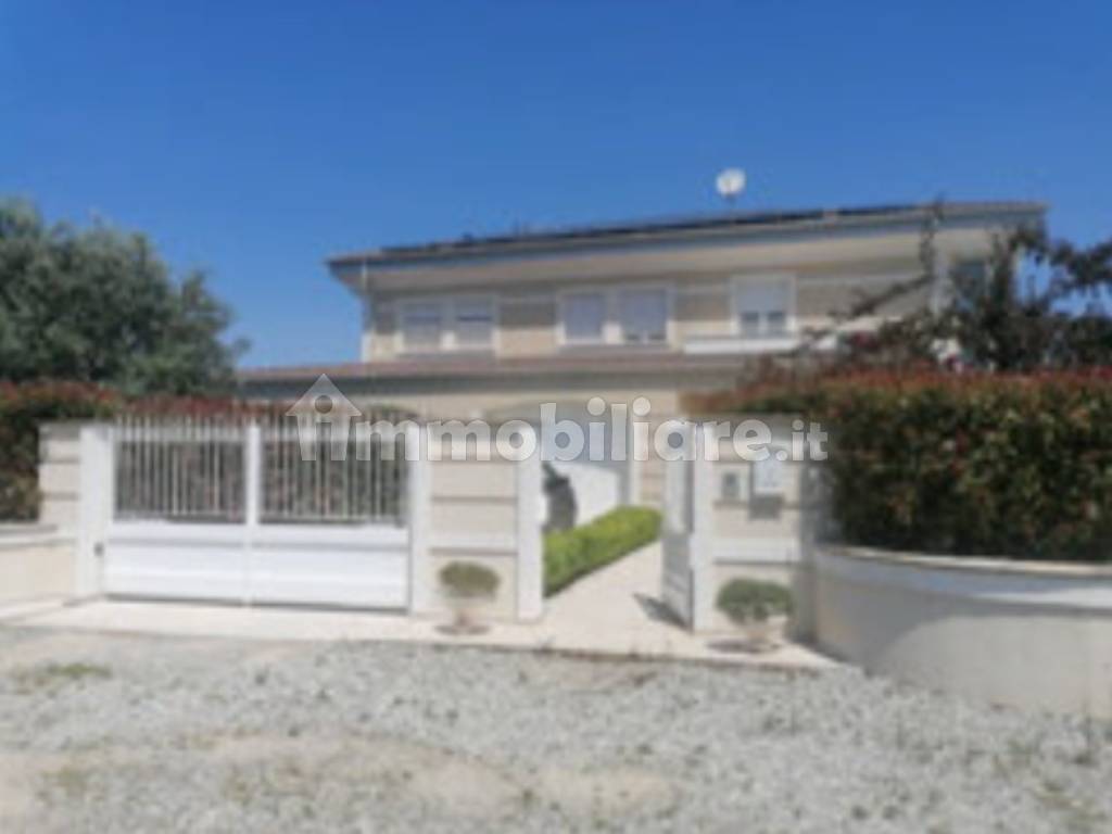 Asta per villa, viale Enrico Berlinguer, Centro Rocca di Neto, rif ...