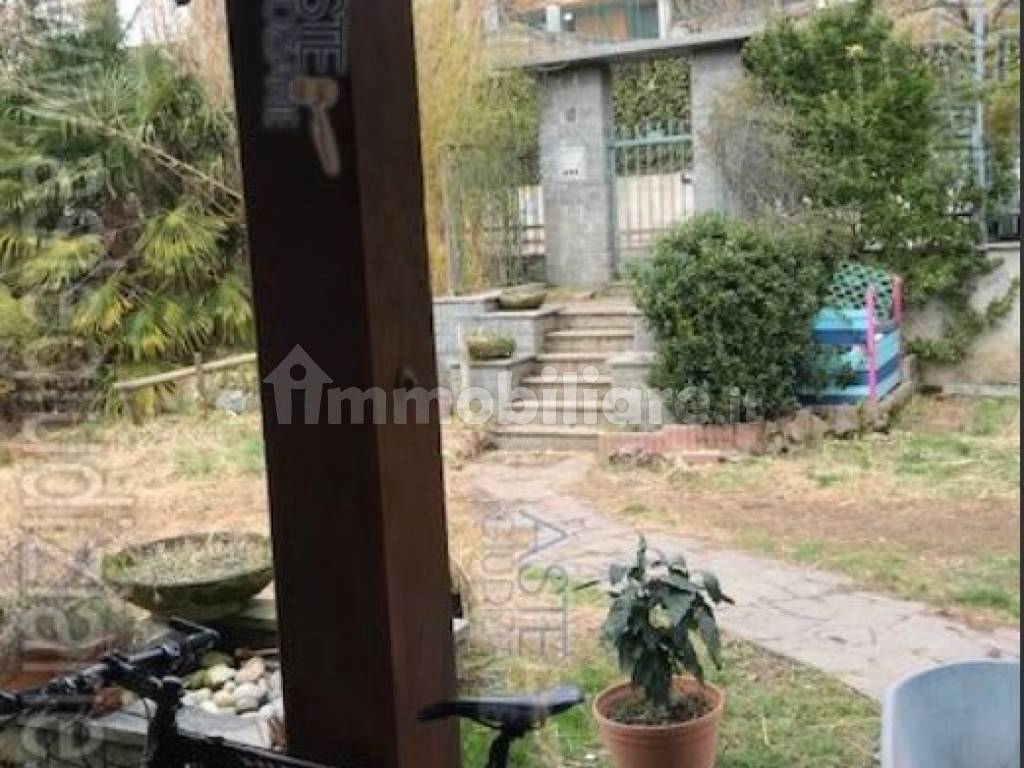 Asta per villa, via Baraggiola Cadrezzate con Osmate, rif. 125945219 ...